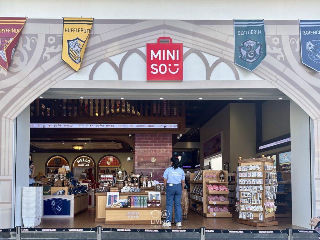 ‘Miniso Land’ สาขาแรกในไทย ที่เอเชียทีค กับไอเทม Harry Potter และสินค้า ...